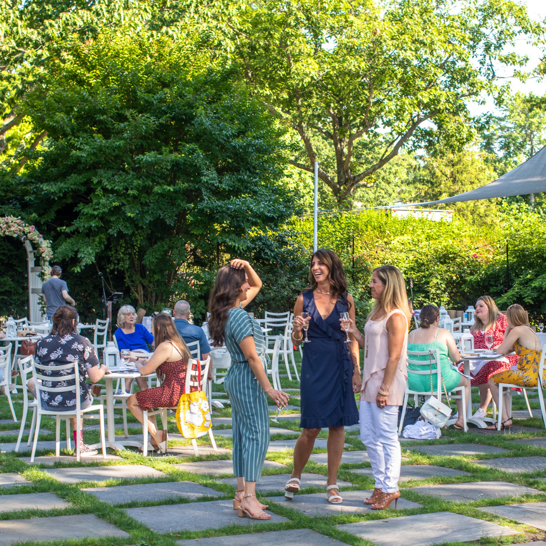 Long Island Restaurant News | Summertime Happy Hours